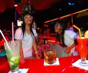 Binge drinking 5-plus drinks common for high school seniors, some drink ...