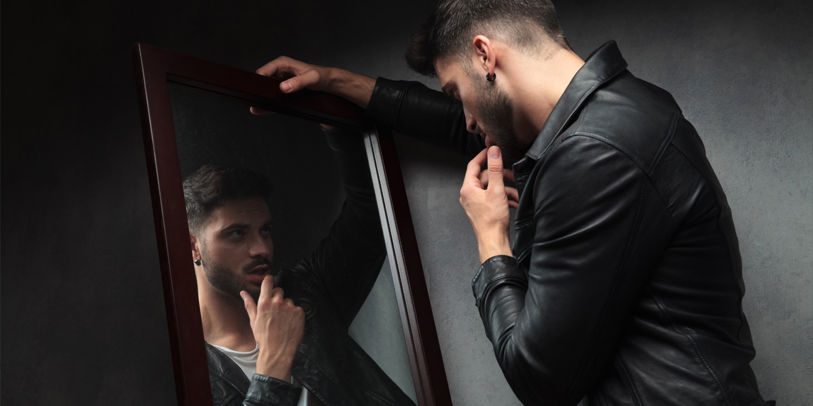 New study identifies a facet of narcissism linked to manipulative ... New study identifies a facet of narcissism linked to manipulative ...