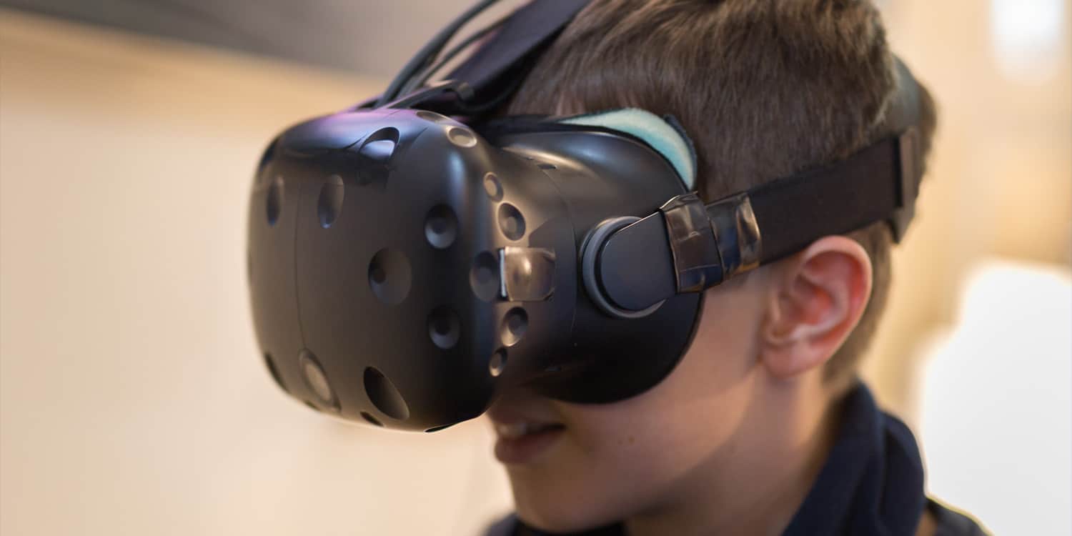 Virtual reality exposure therapy shows promise in treating anxiety in ...