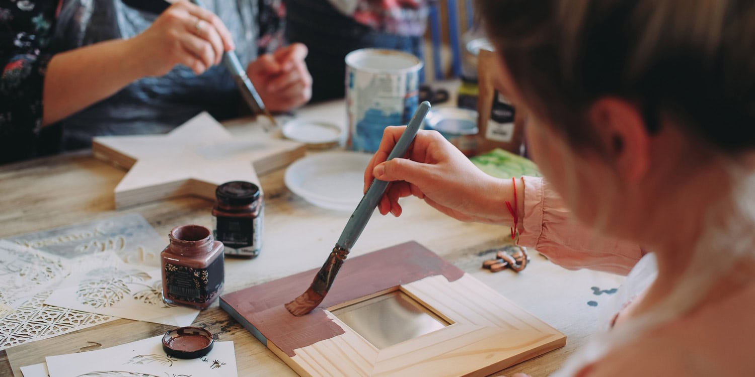 Engaging in creative activities predicts heightened life satisfaction ...