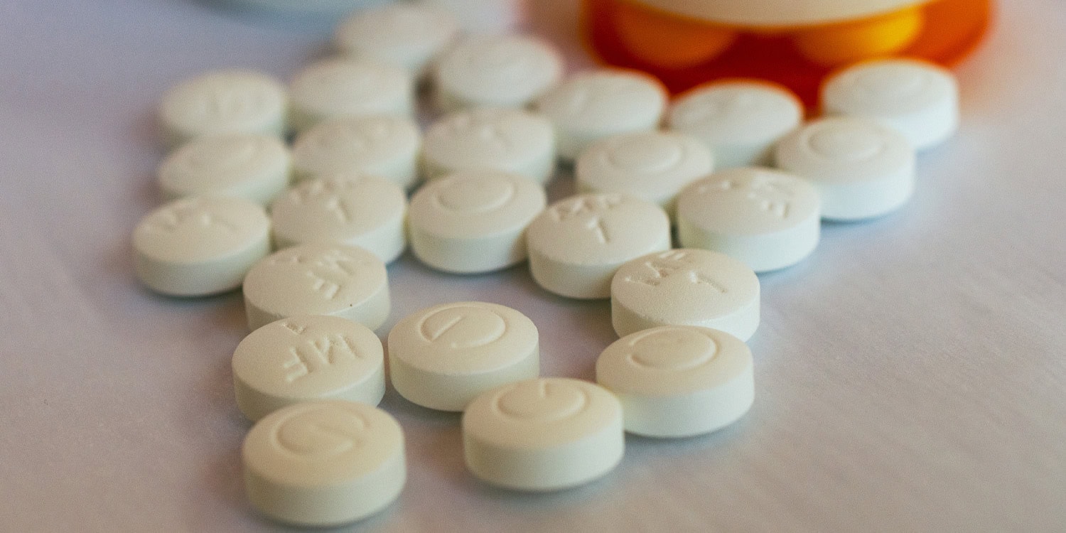 Metformin improves depressive symptoms in type 2 diabetes patients over ...