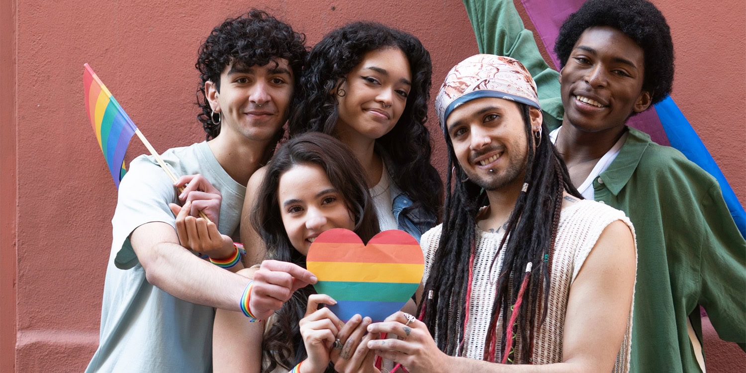 Gender-diverse youth report slightly elevated emotional sensitivity and interpersonal distress